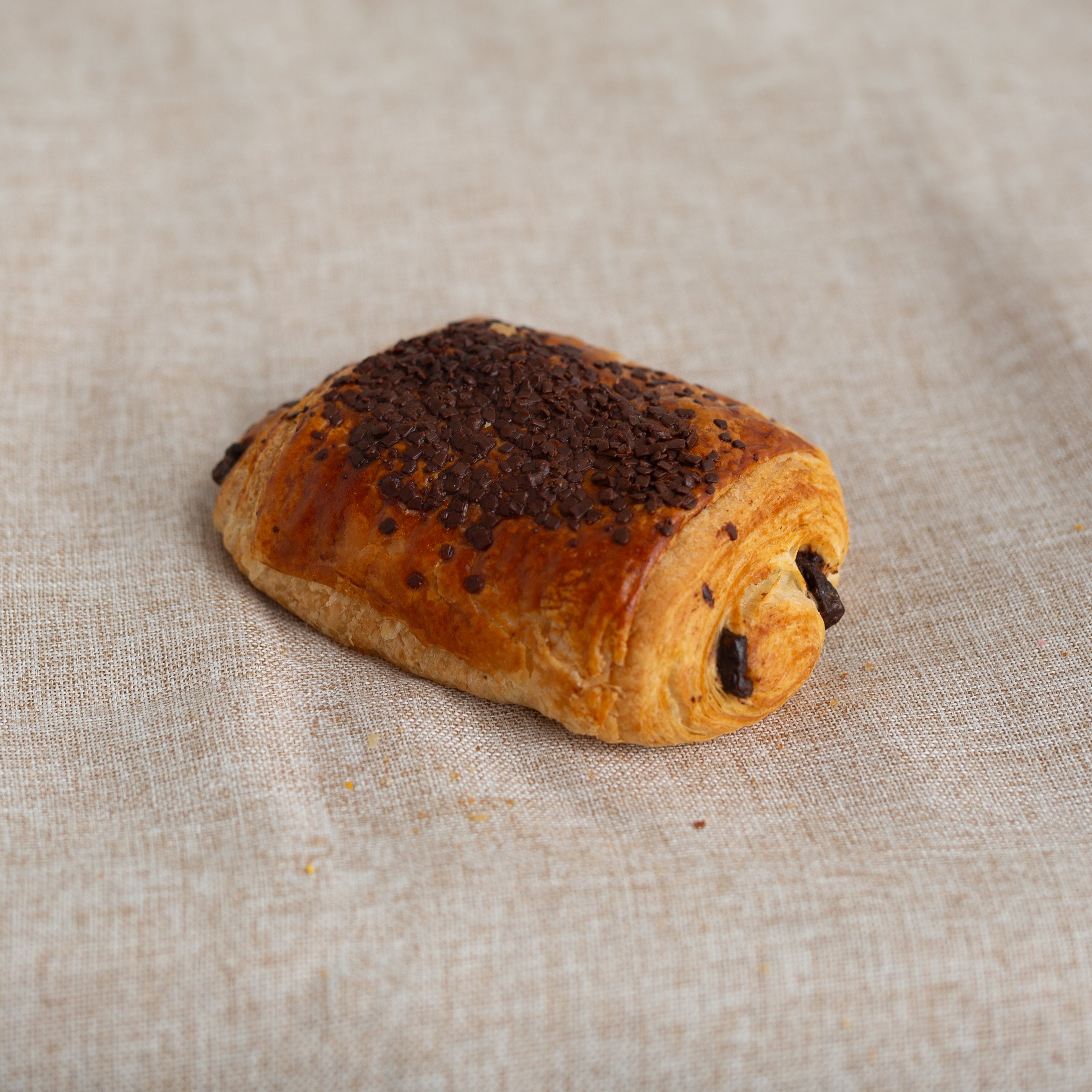 Chocolate Croissant – Bomou Bakery